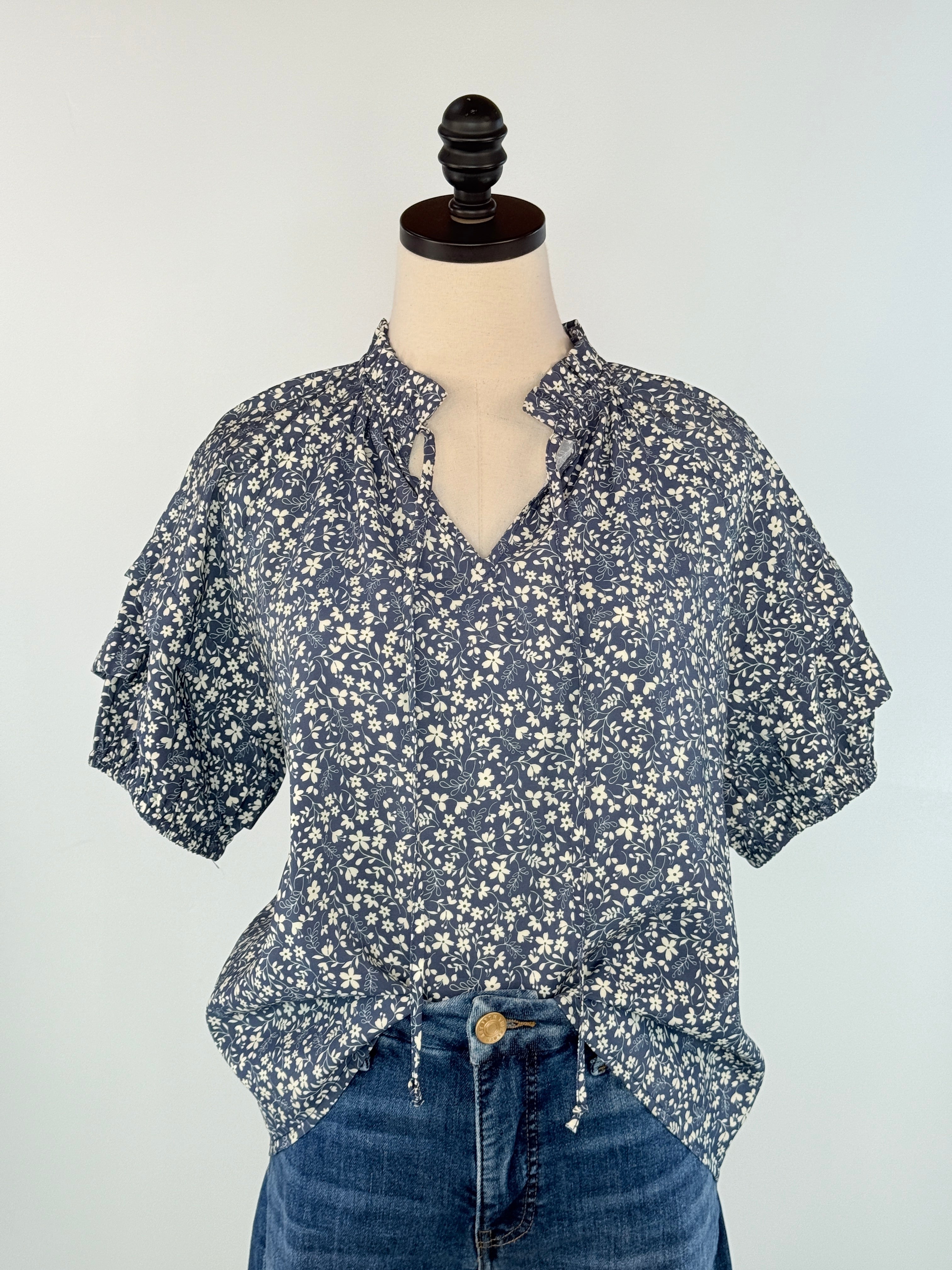 Jak and Rae Kenna Top in Navy Floral Garden – Little Bird Boutique