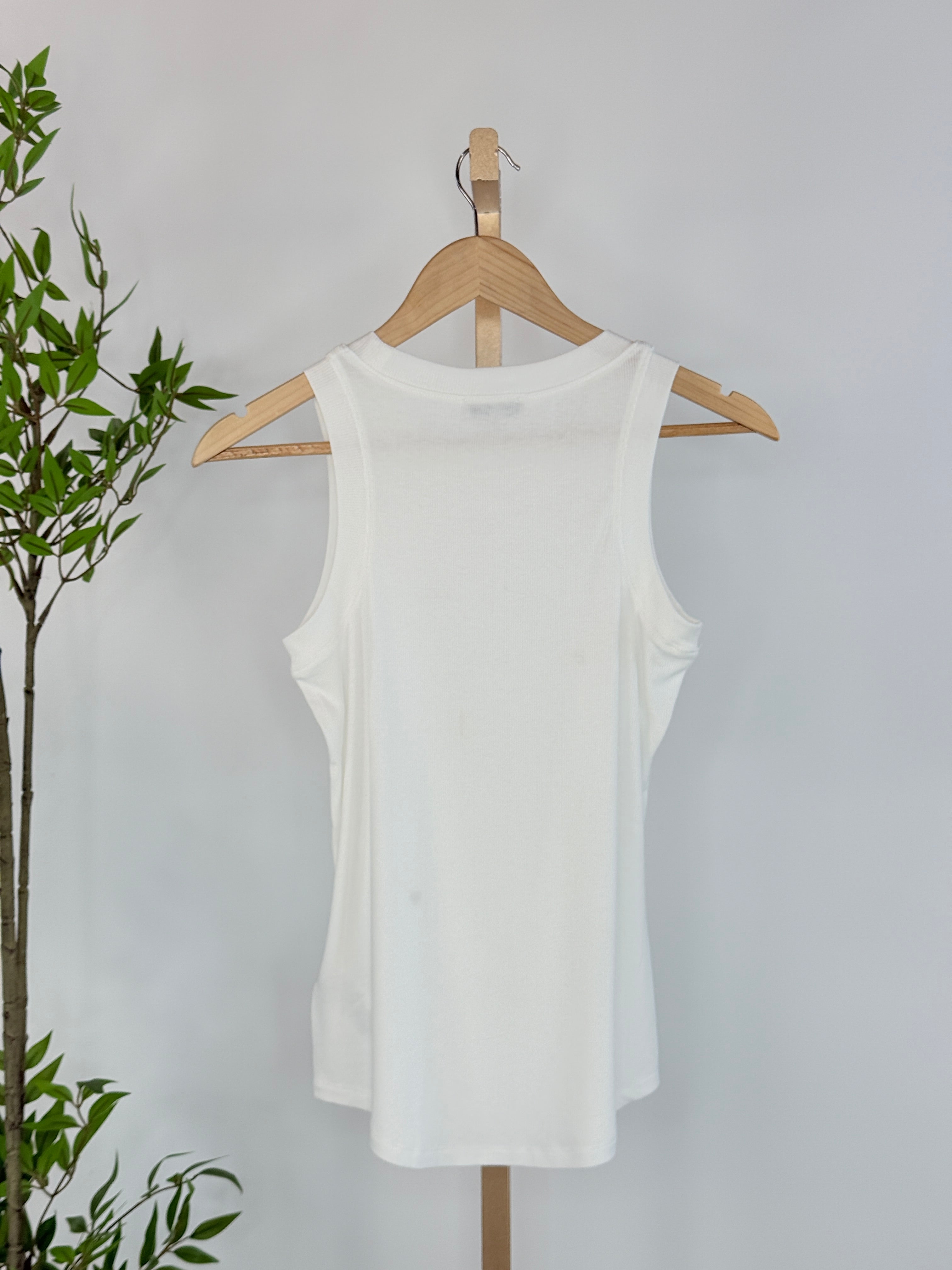 Another Love Cleo Heart Tank in White and Gold – Little Bird Boutique